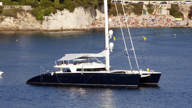 HEMISPHERE yacht (Pendennis, 44.2m, 2011)